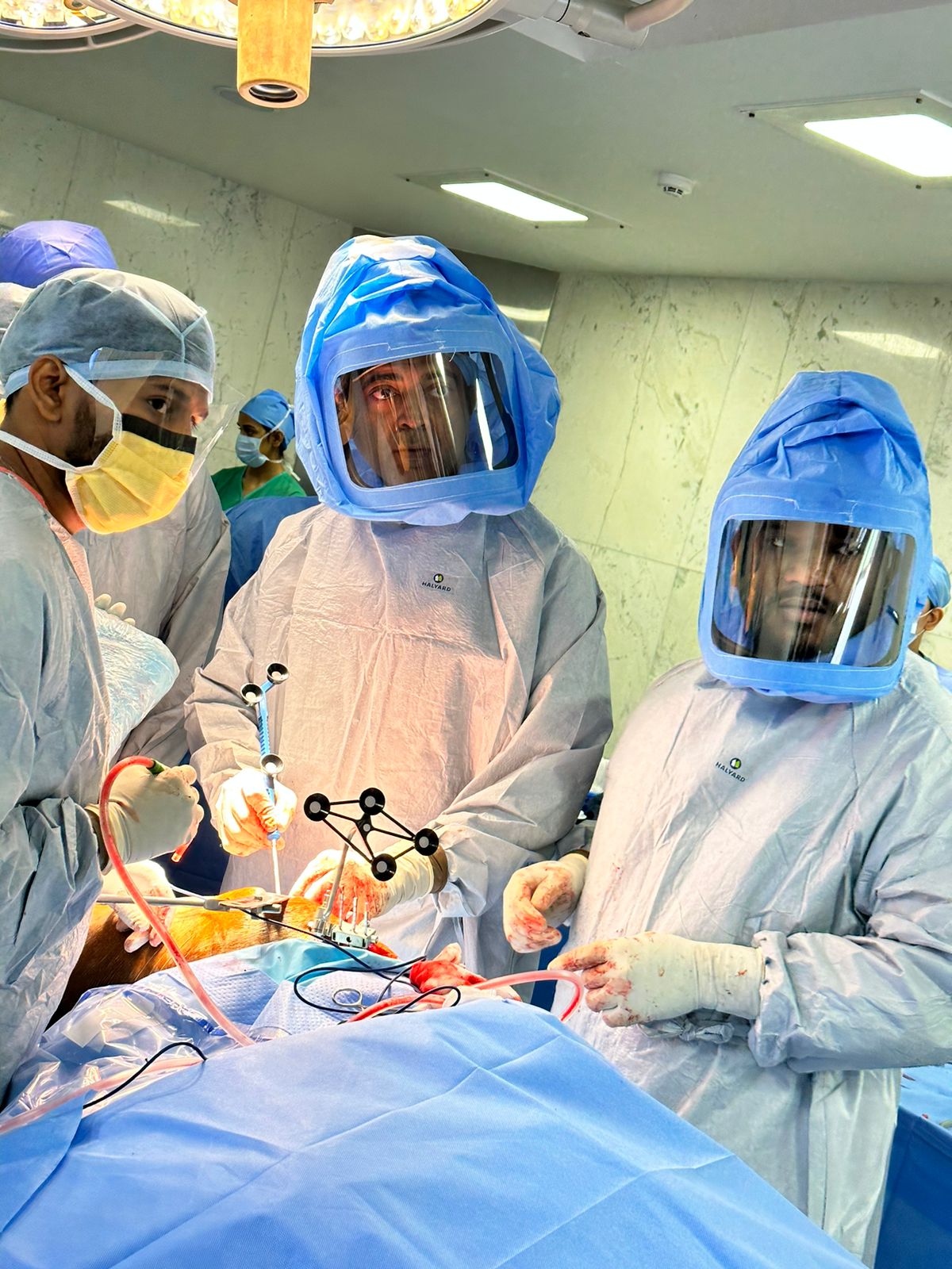 Dr Sunil Kini - Specialist Hip and Knee Surgeon